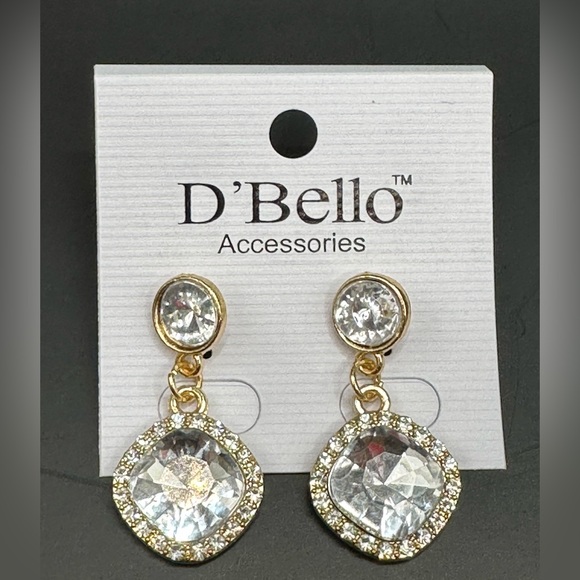 D’Bello | Jewelry | New D Bello Heart Shaped Rhinestone Dangle Gold ...
